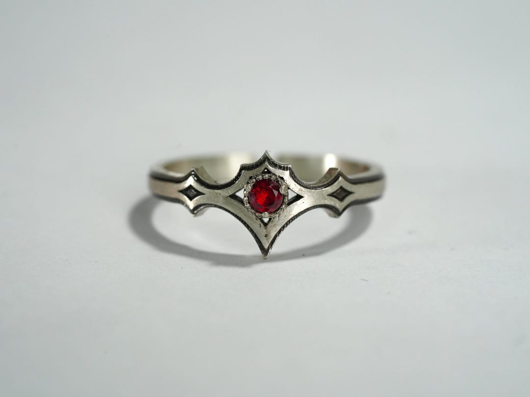 EXCLUSIVE BG3 Szarr Family Ring, Custom Cazador’s Ring Handmade in 950 ...