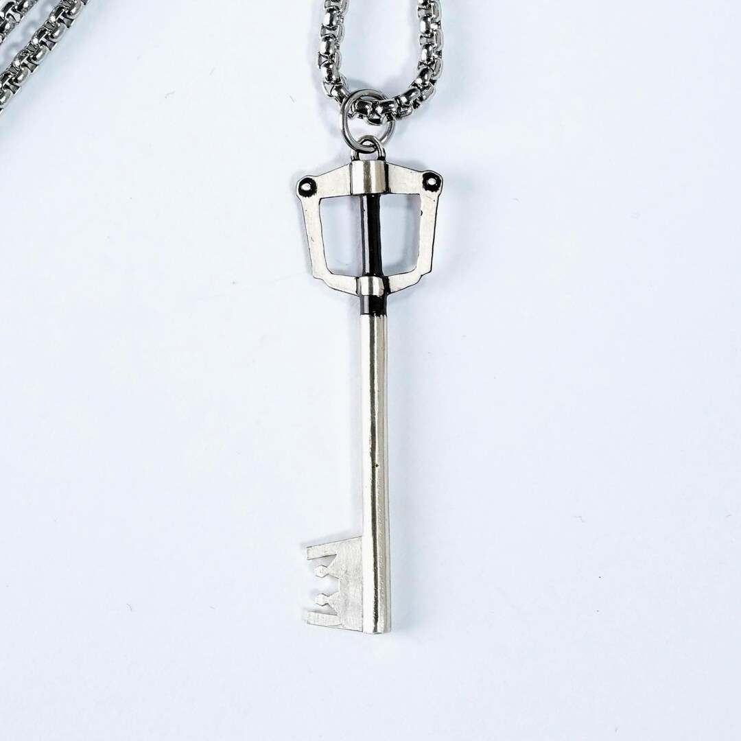 LIMITED! Ki.ngdo.m Key - Kingdom Hearts Silver Necklace Ultima Weapon ...