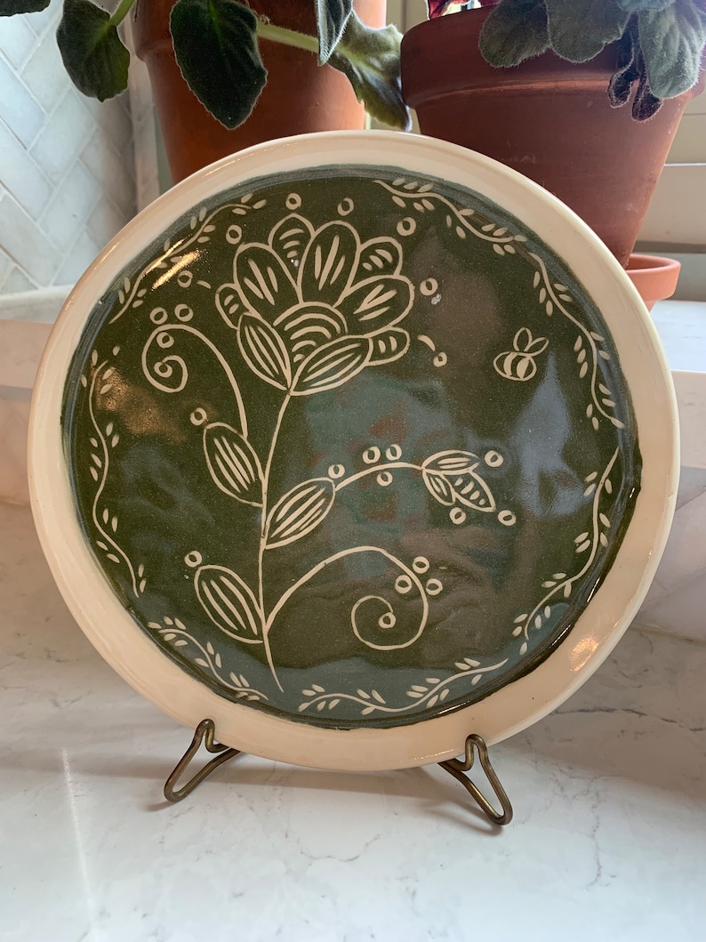 Green Flower W Bee Plate Hand Painted, Hand Built Slab Pottery L ...