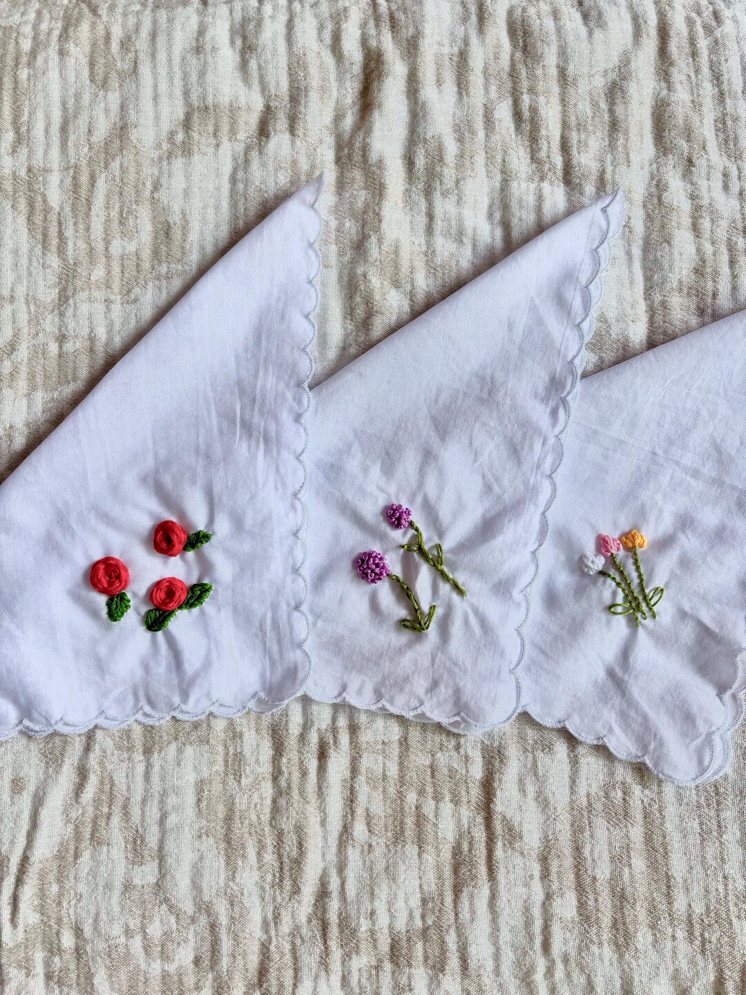 Hand-embroidered Flower Power Scallop Hem Handkerchiefs - Etsy