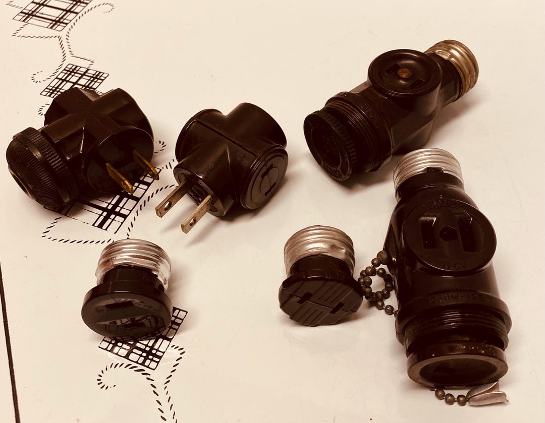 Vintage Bakelite Outlet Socket & Plug Adapters Lot Meteor Eagle Best ...