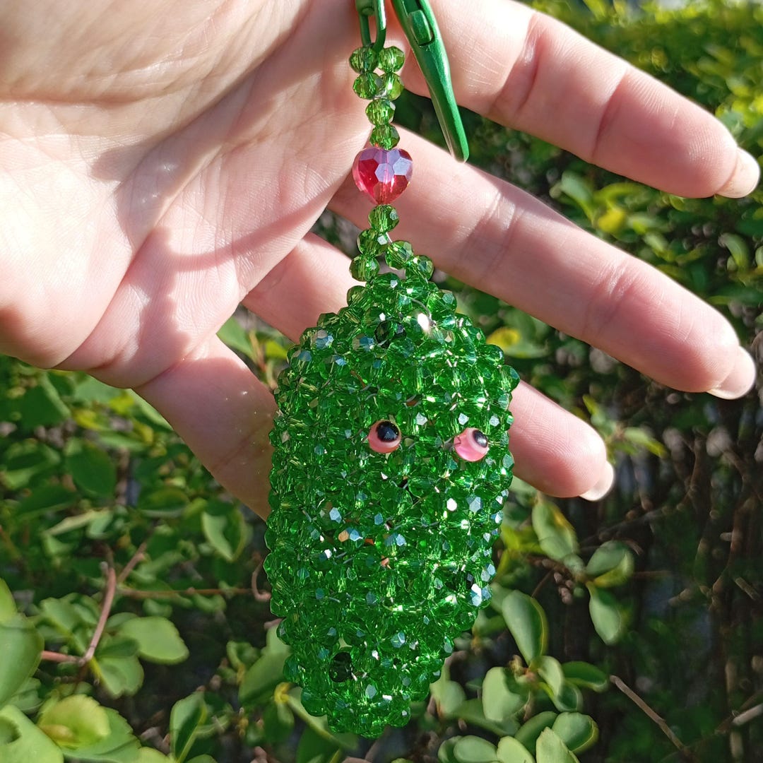 Pickle Keychain With Movable Eyes, Cute Crystal Beaded Purse Charm ...