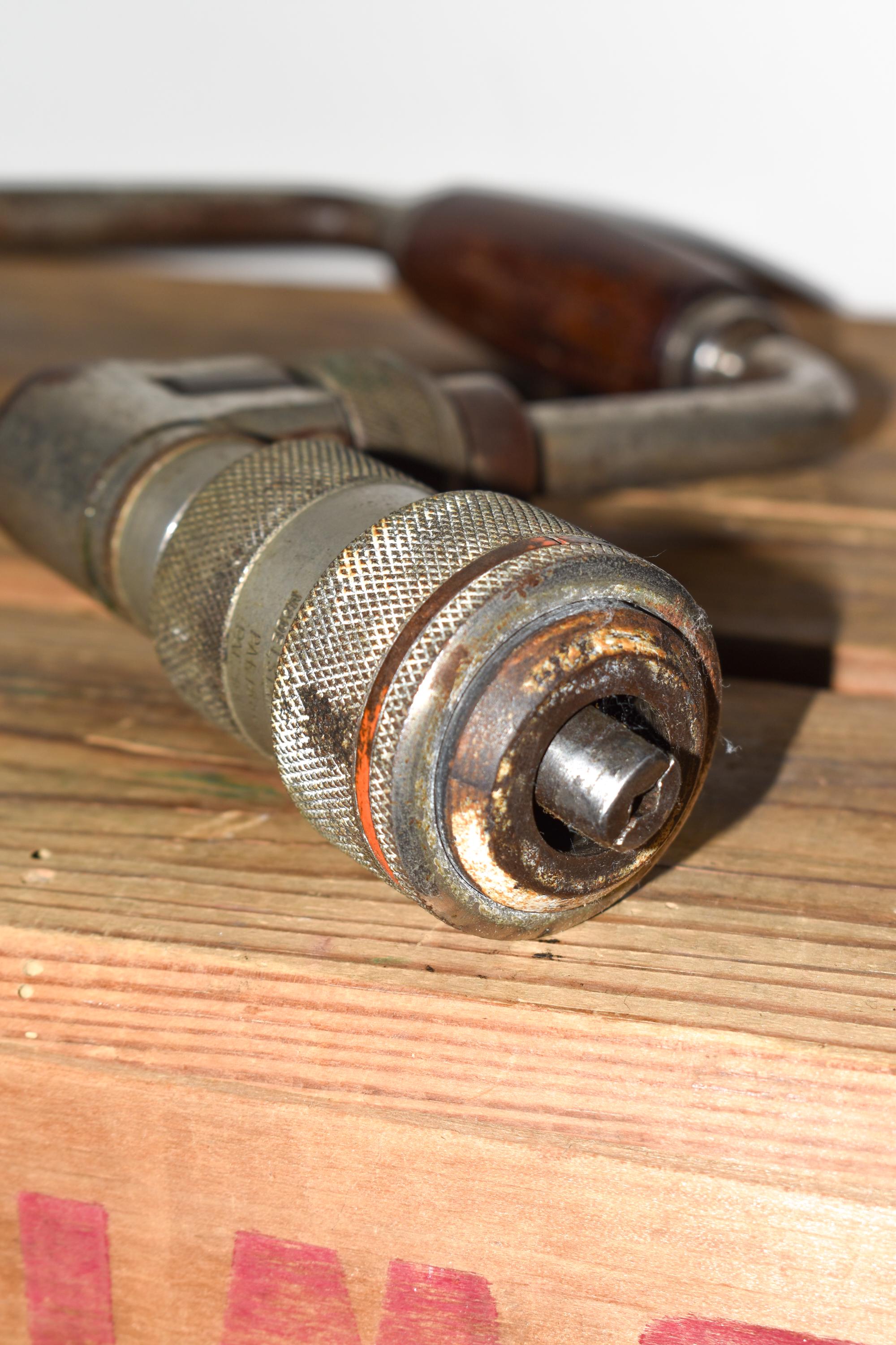 Vintage Hand Crank Bit Brace Drill Wooden Handle Collectible ...