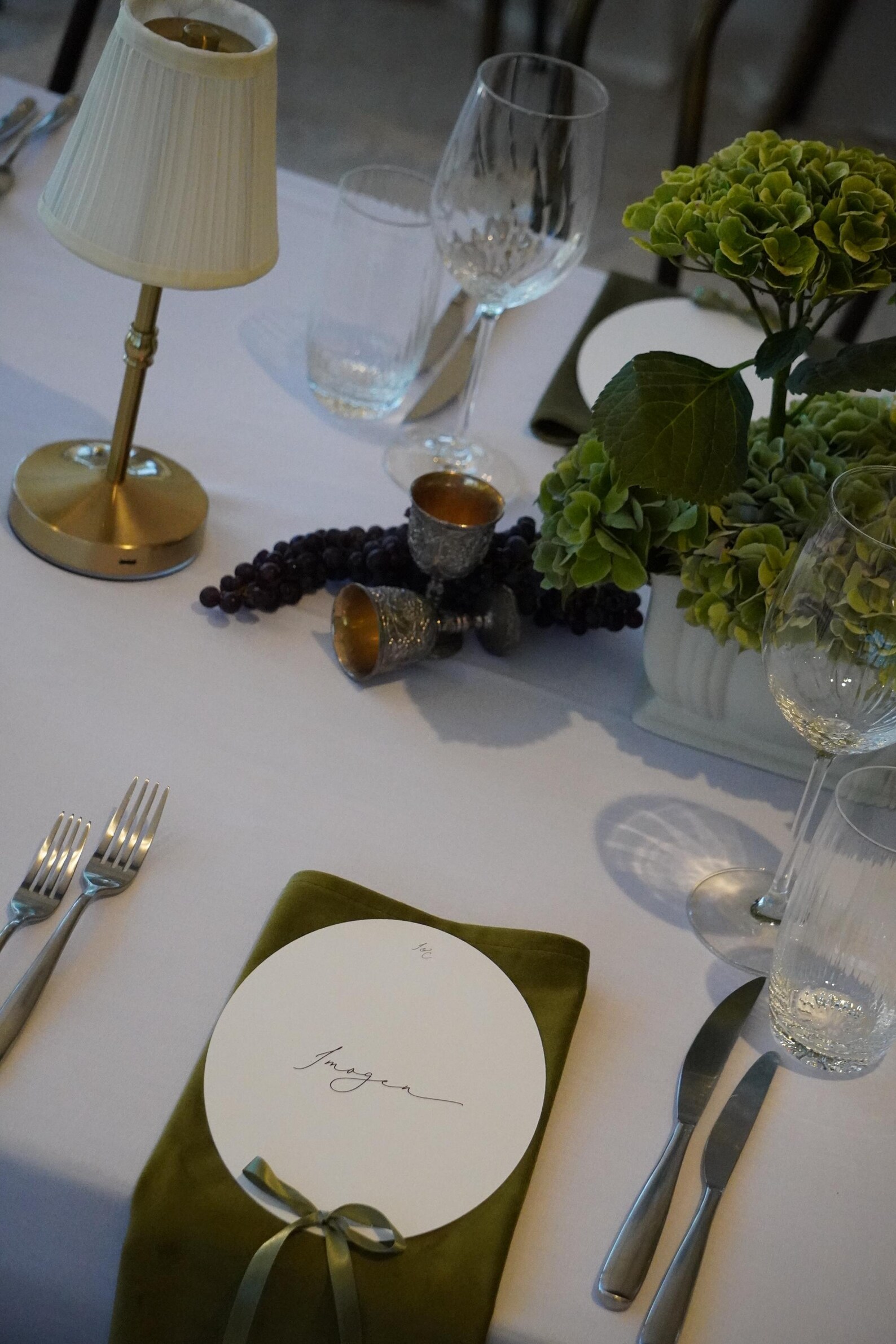 Oval Menus & Bows - Etsy