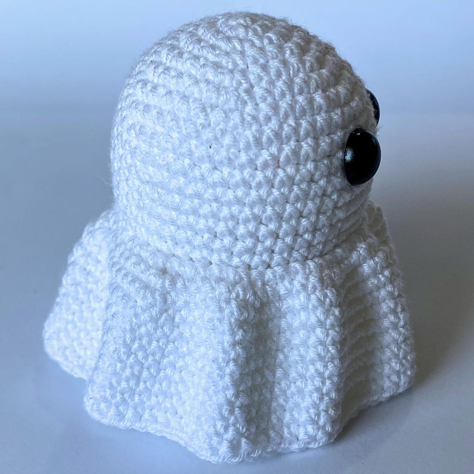 Ghost Amigurumi Crochet Pattern - Easy DIY Halloween Craft for Spooky ...