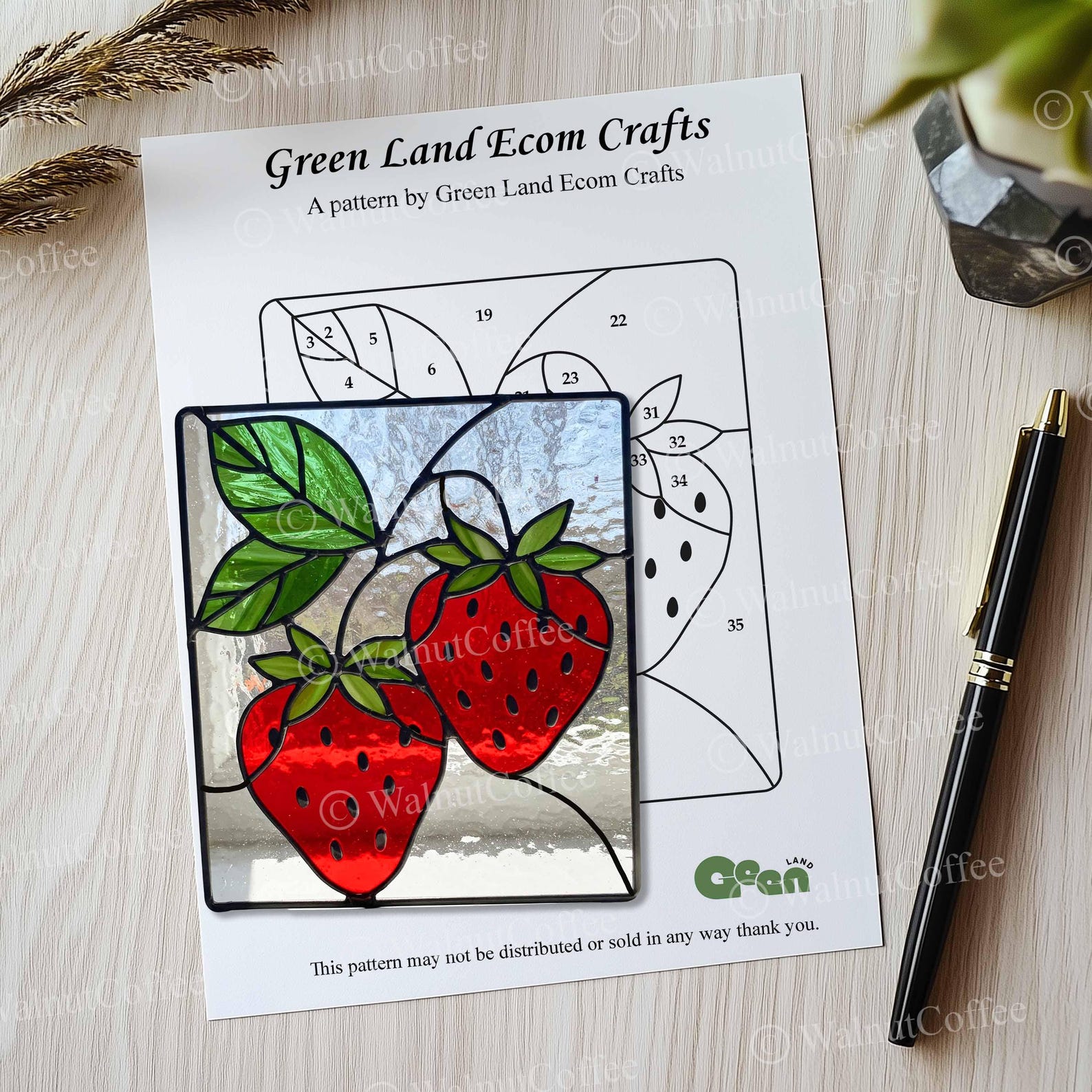 Strawberry Stained Glass Pattern, Red Berry Suncatcher DIY Stained ...