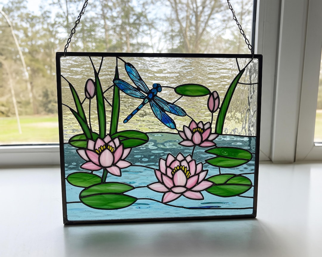 Dragonfly With Lotus Flower Stained Glass Pattern, Dragonfly Suncatcher ...