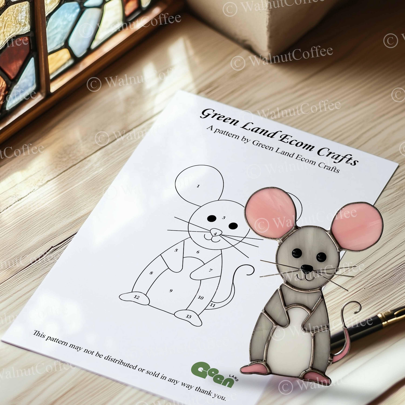 Mouse Stained Glass Pattern, Mouse Suncatcher Glass Pattern, Adorable ...