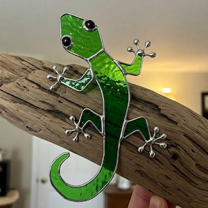 Lizard Stained Glass Pattern, Green Lizard Suncatcher Glass Pattern ...