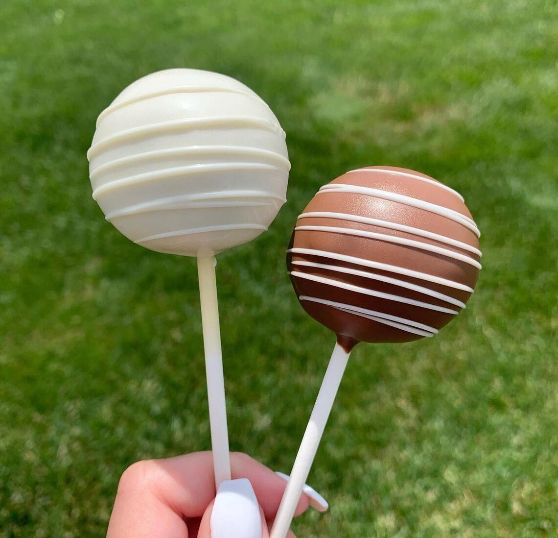 Cake Pops/custom Cake Pops/chocolate Cake Pops/red Velvet Cake Pops ...