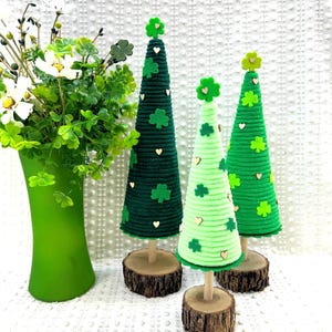 Chunky Yarn Shamrock Trees: St Patrick's Day Farmhouse Decor - Etsy