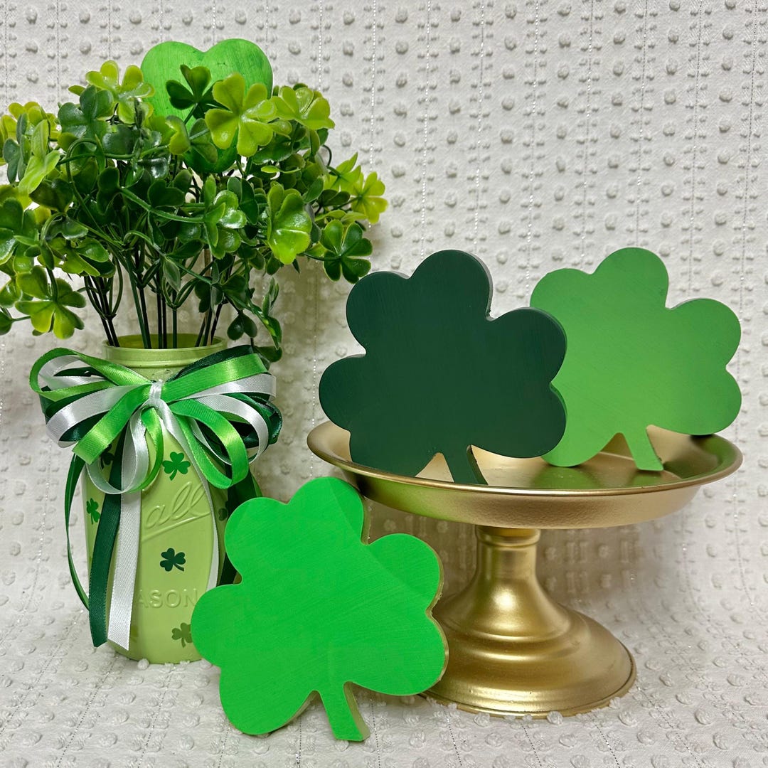 St. Patricks Day Decor // 5 Double Sided Shamrocks // Glitter Side and ...