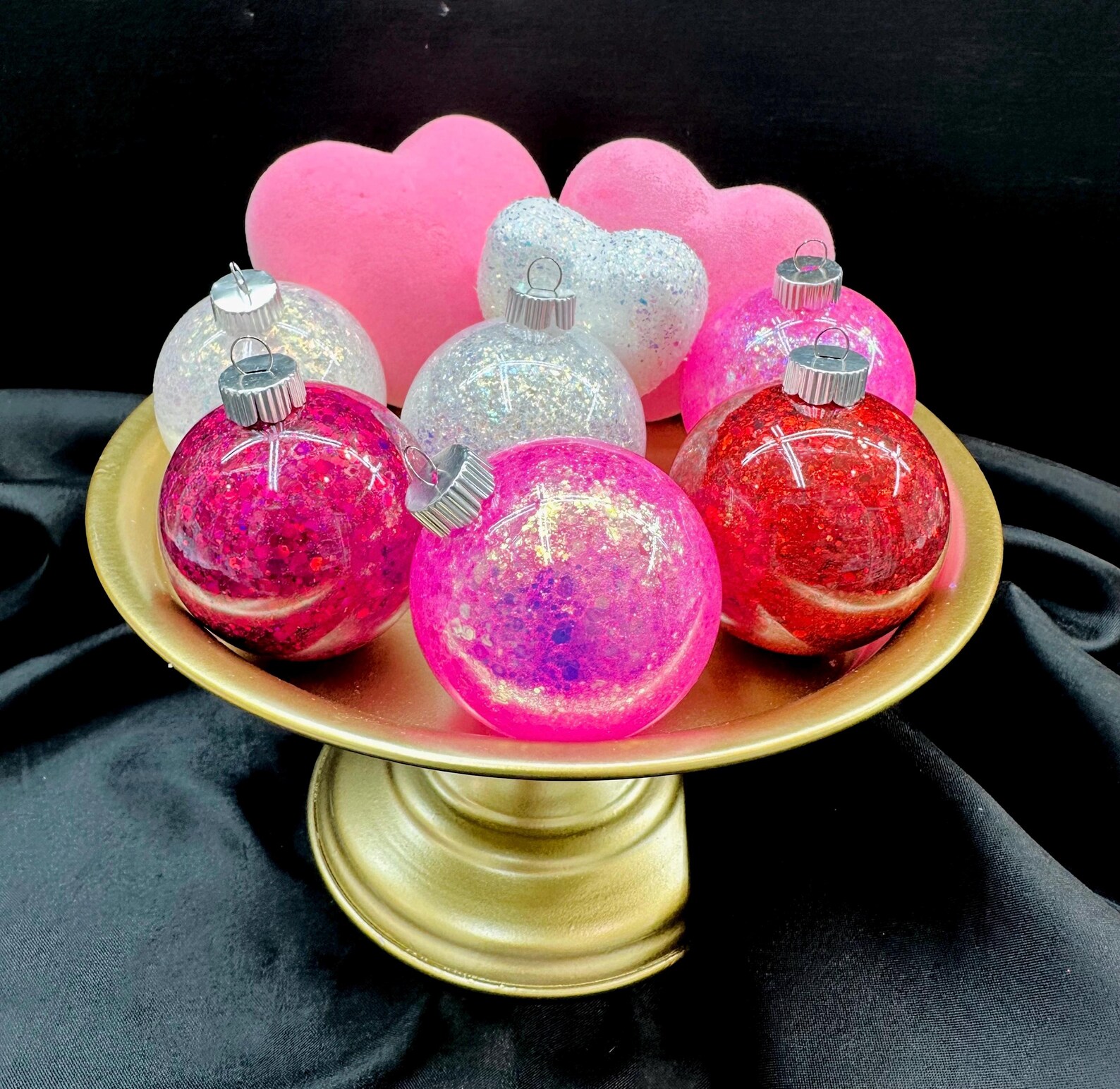 Valentine’s Day Glitter Ornaments Pink, Fuchsia, Red and White. 6 Pack ...