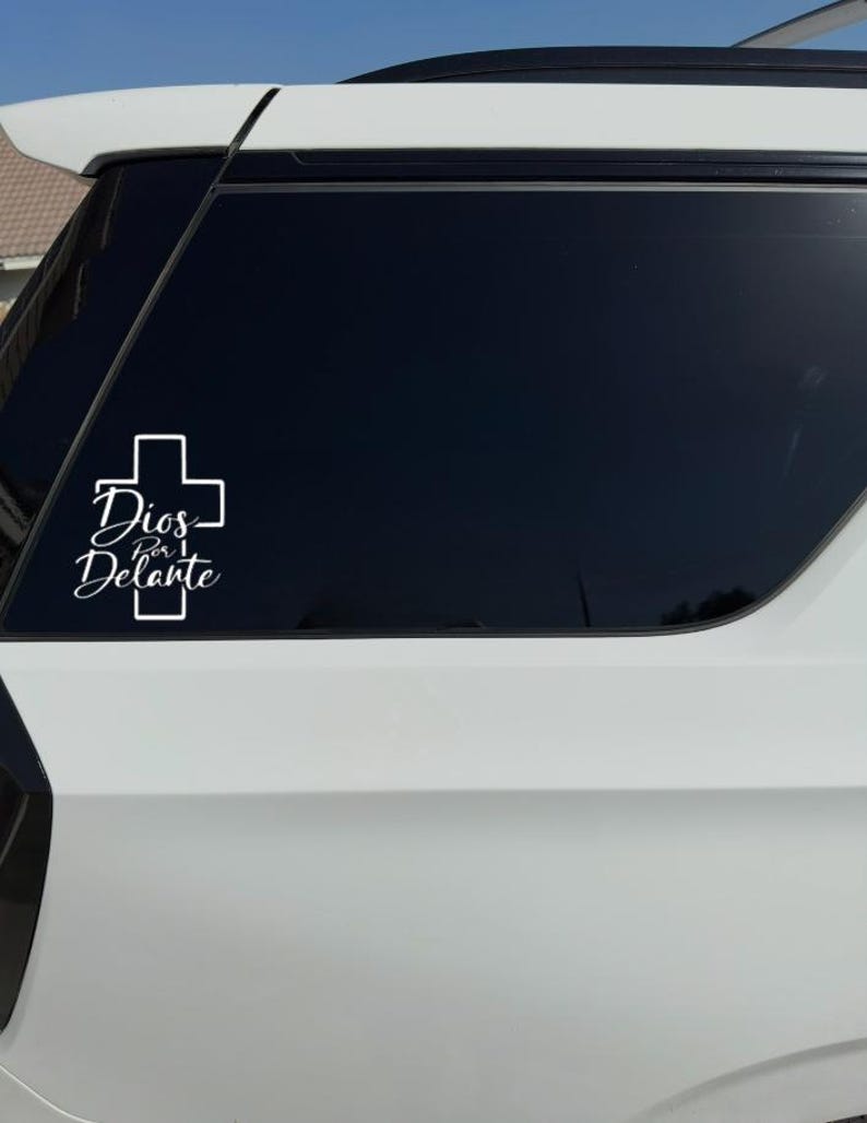 Dios Por Delante Vinyl Sticker - Car Decal - Etsy