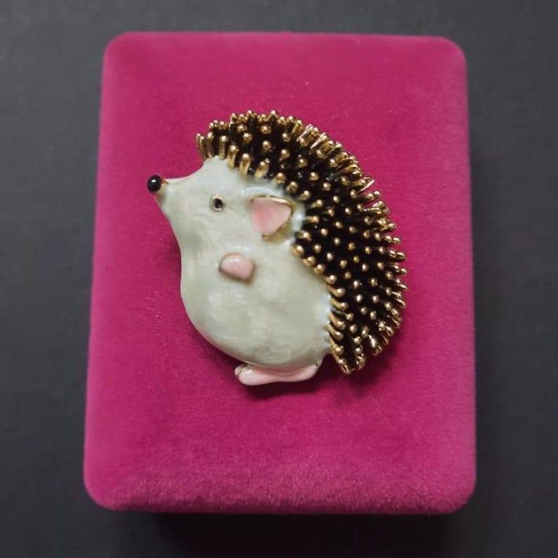 Retro Vintage Style Art Deco Hedgehog Brooch Mother of Pearl Tone Pin ...