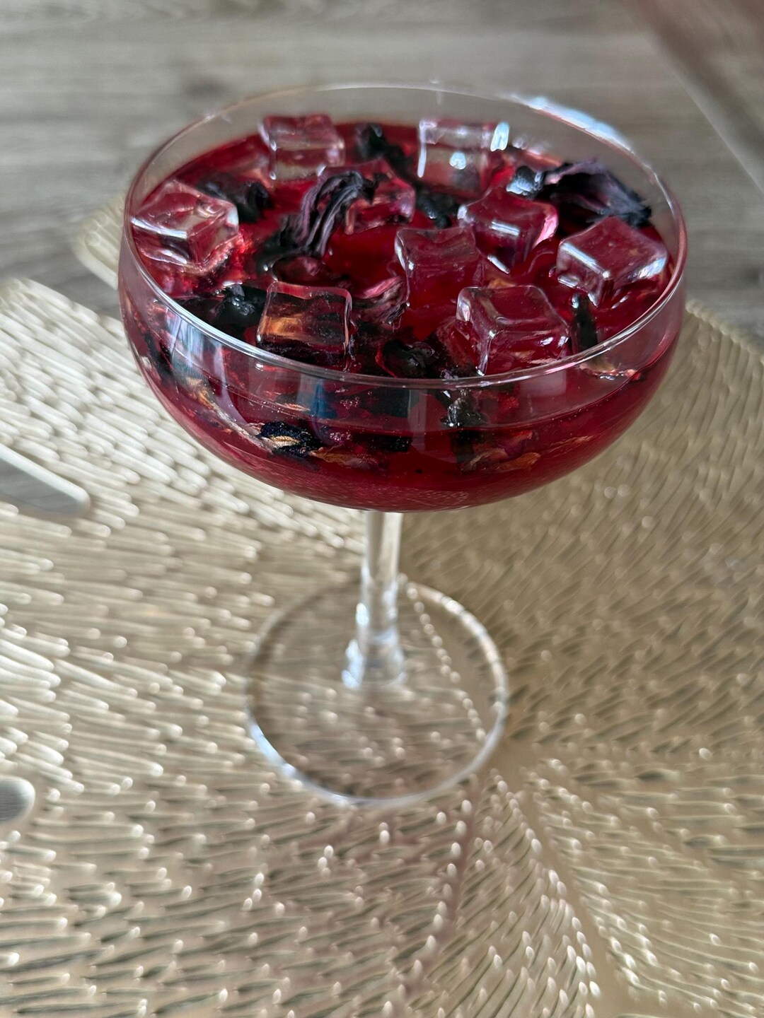 Fake Cocktail – Vampire Diaries (resin Art) - Etsy