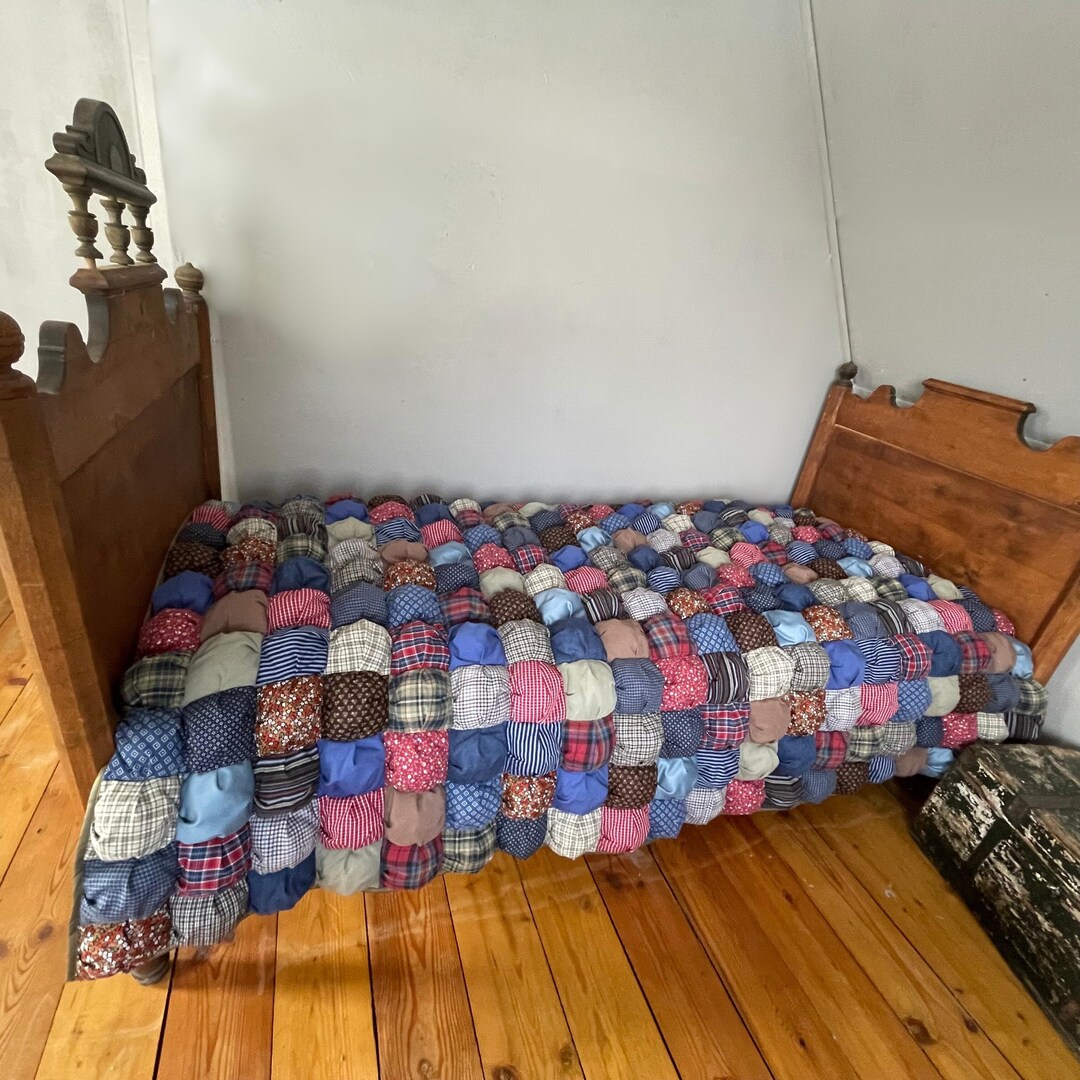 Vintage Handmade Patchwork Puff Quilt Blanket - Rustic Country Charm - Etsy