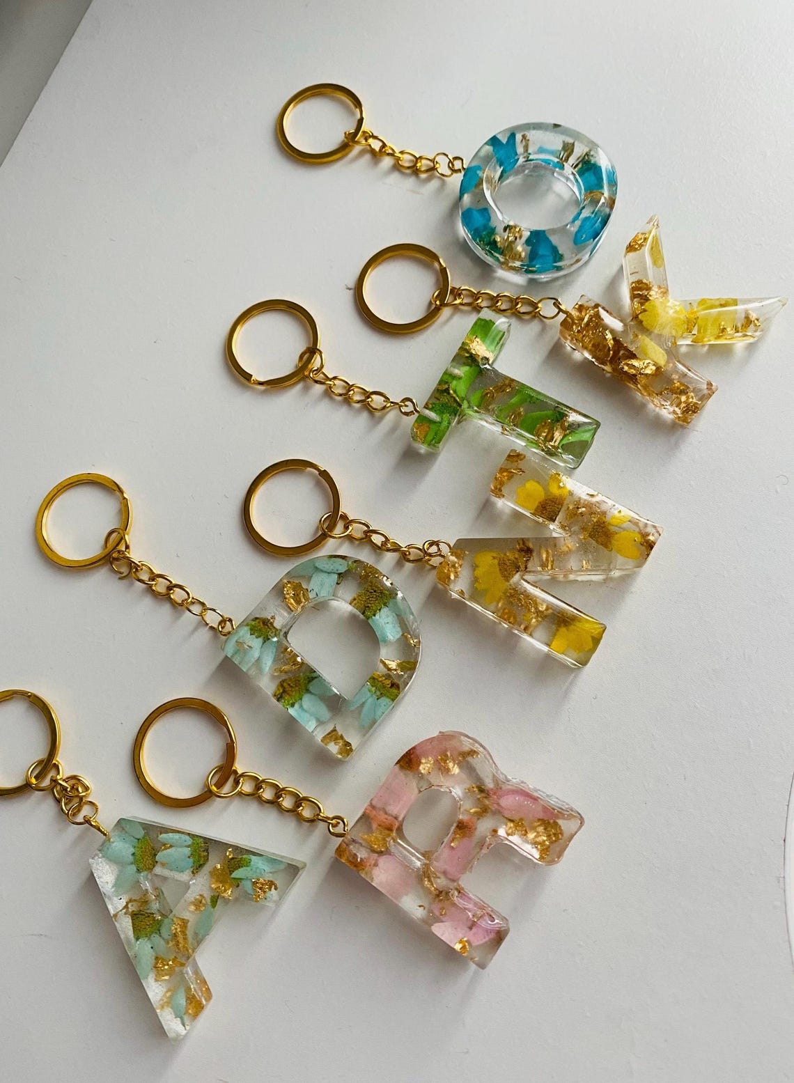 Custom Resin Flower Keyring | Initial Letter Keyring | Personalised ...