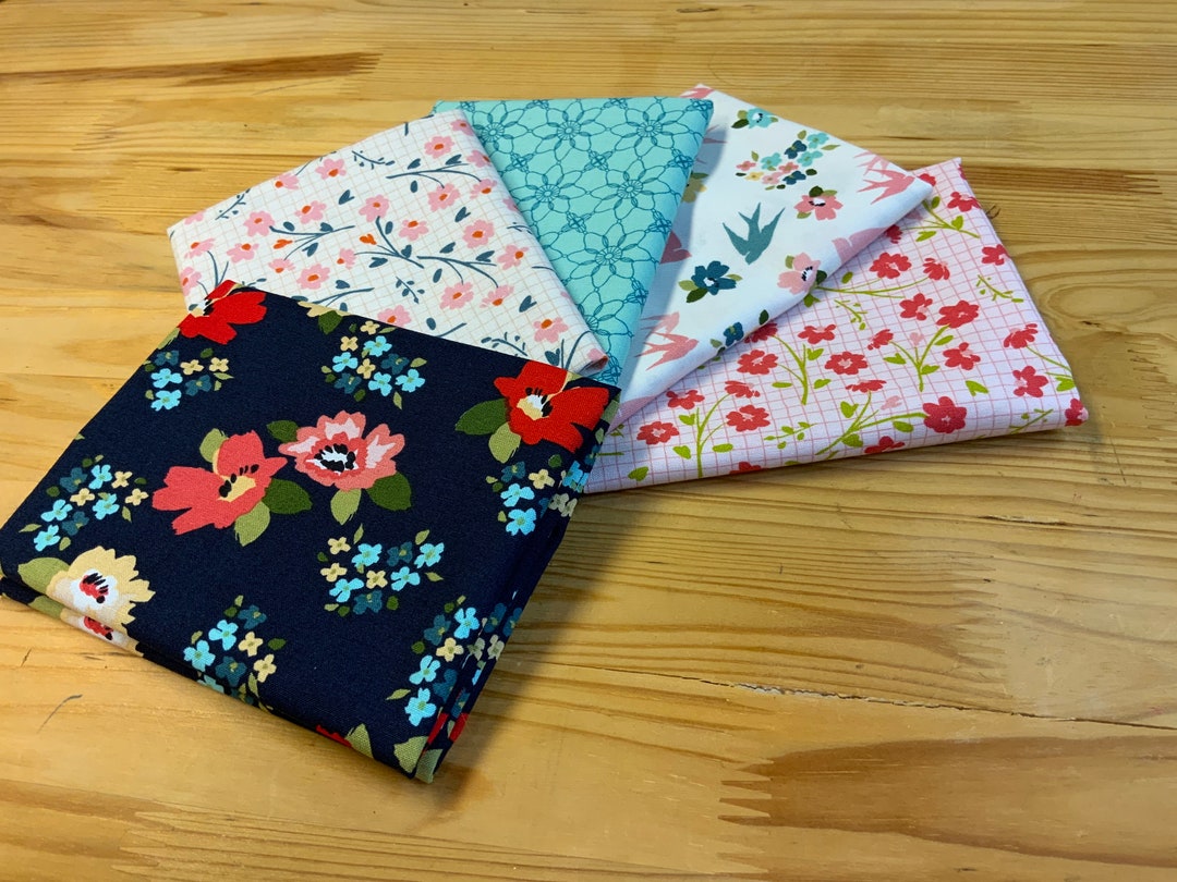 Treasured Threads 5 Count Fat Quarter Bundle by Amber Johnson for ...