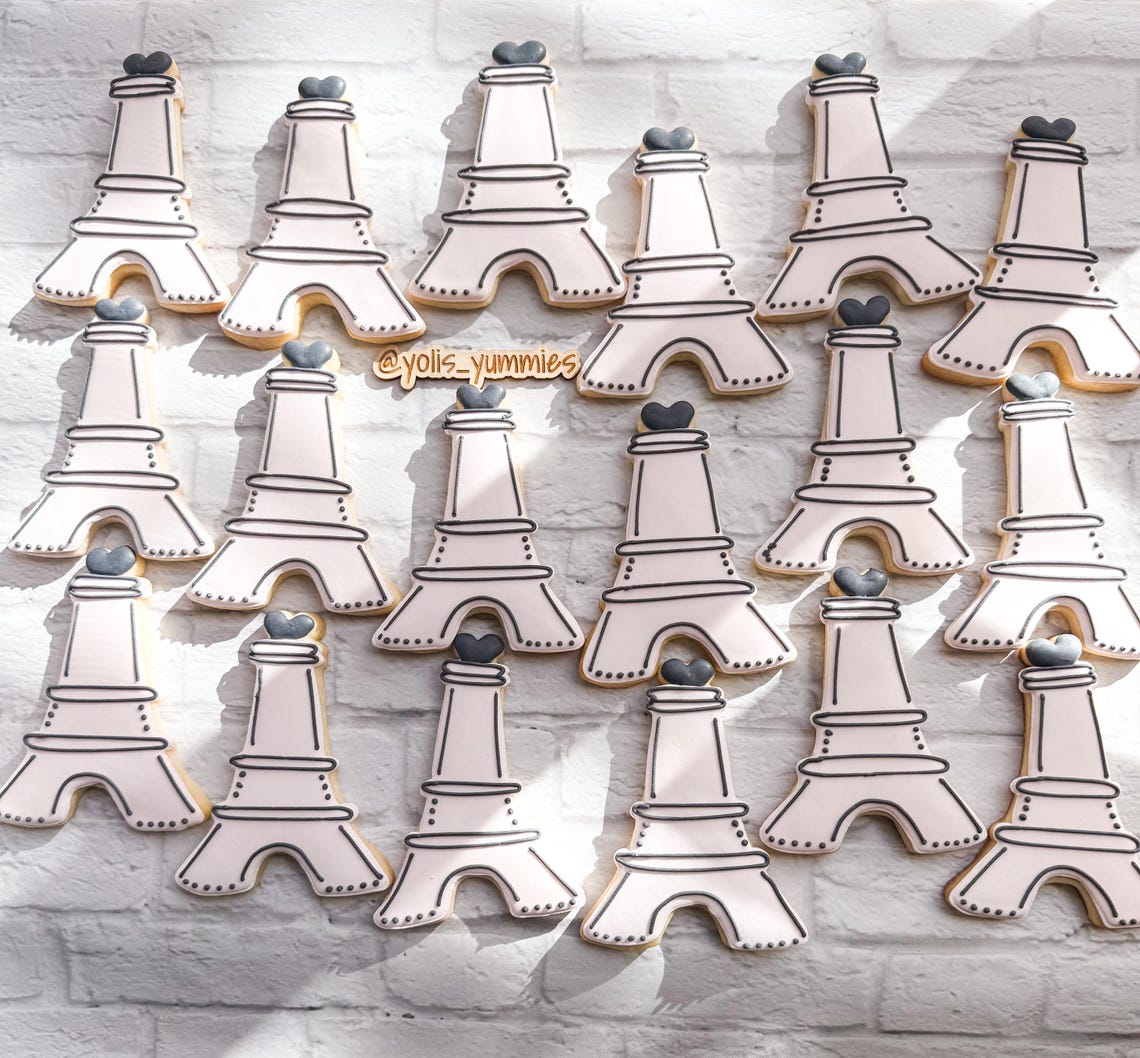 Set of 12 Cookies, Eiffel Tower Cookies, Birthday Cookies, Cookie ...