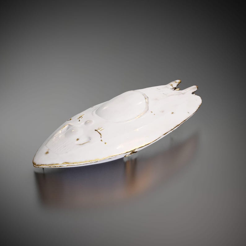 Alien Ship - 3D Printed Model | Custom Size & Color | LED Option ...