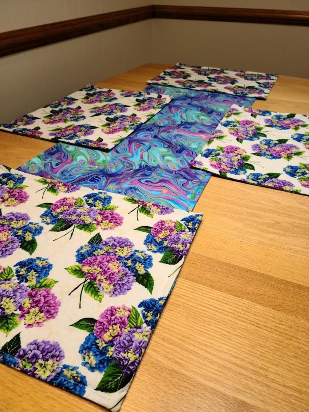 Handmade Hydrangea Placemat Set: Reversible Cotton Tablerunner - Etsy