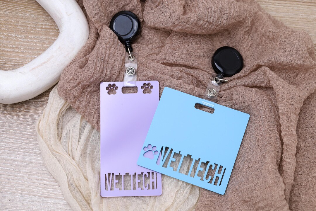 Vet Badge Reel, Vet Office Decor, Pet Lover Gift, Vet ID Badge, Vet ...