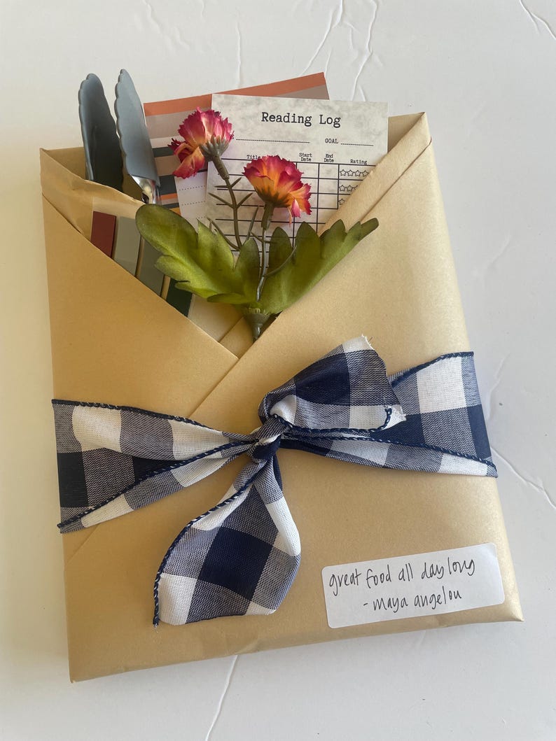 Mystery Cookbook Gift: Blind Date With a Cookbook for Foodies - Etsy