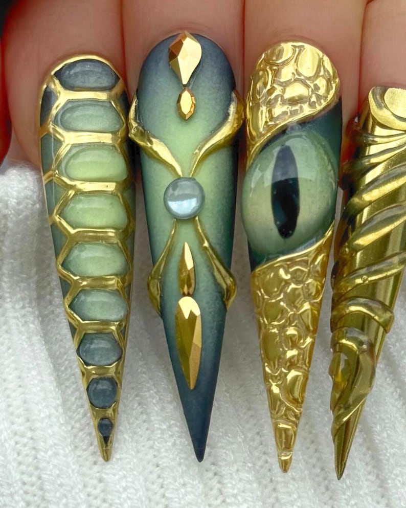 Dragon Eye Press on Nails, Gold Snake Scale Nail Art, Handmade Fantasy ...