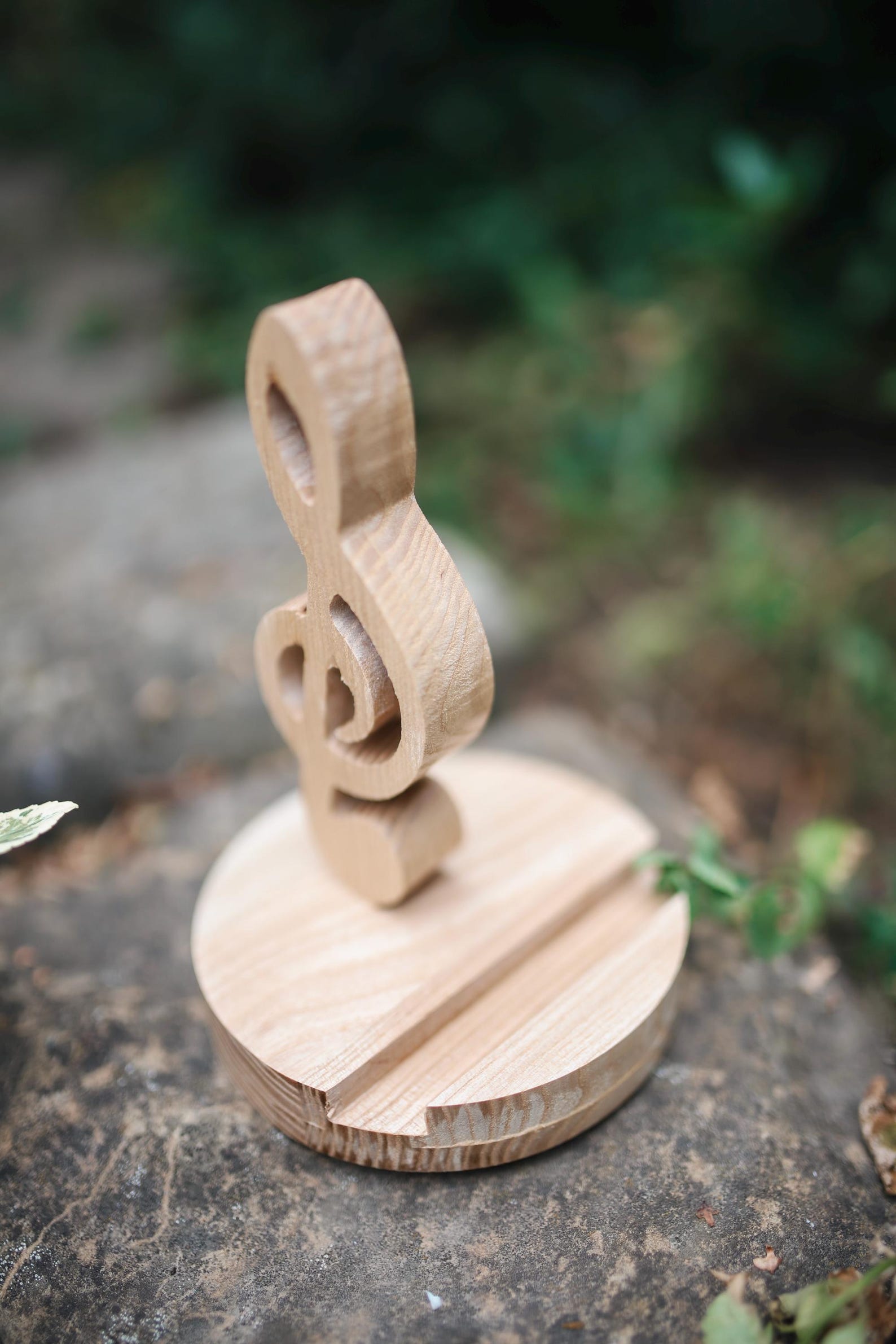 Handcrafted Wooden Phone Stand: Minimalist Treble Clef Design - Etsy