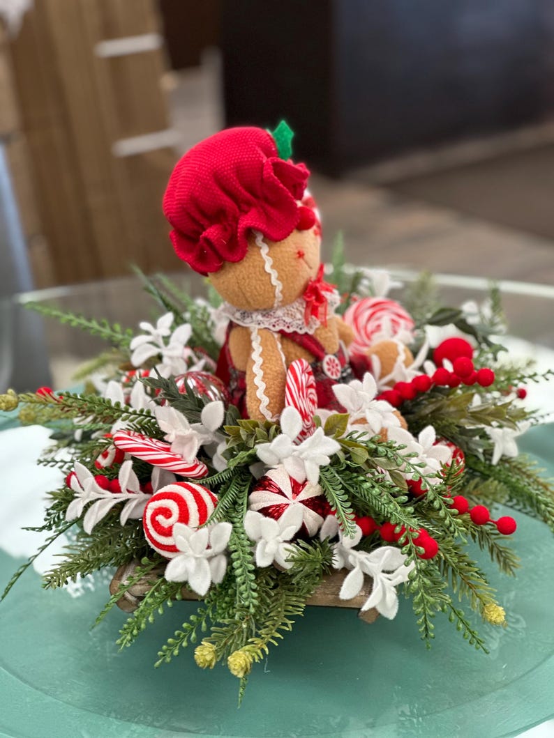 Gingerbread Girl Centerpiece - Etsy