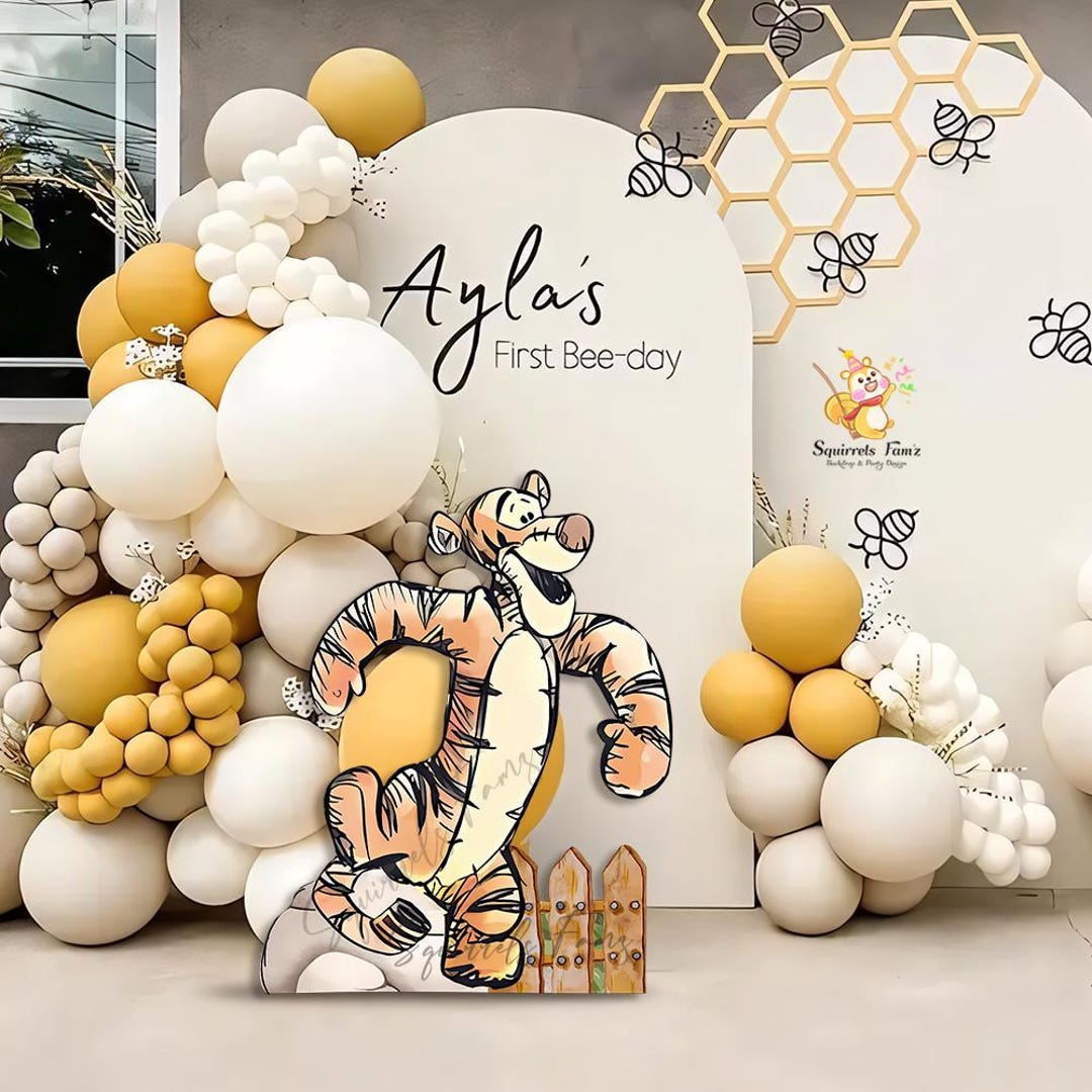 Tigger Winnie the Pooh Sketch Style Cutout Standee Baby Shower Big ...