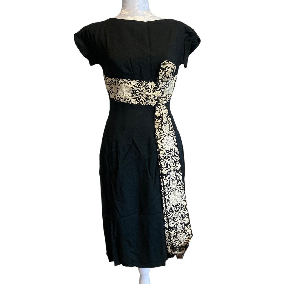 Vintage 60s Mr Mort Black Sheath Cap Sleeve Cream Lace Belted Dress LBD ...