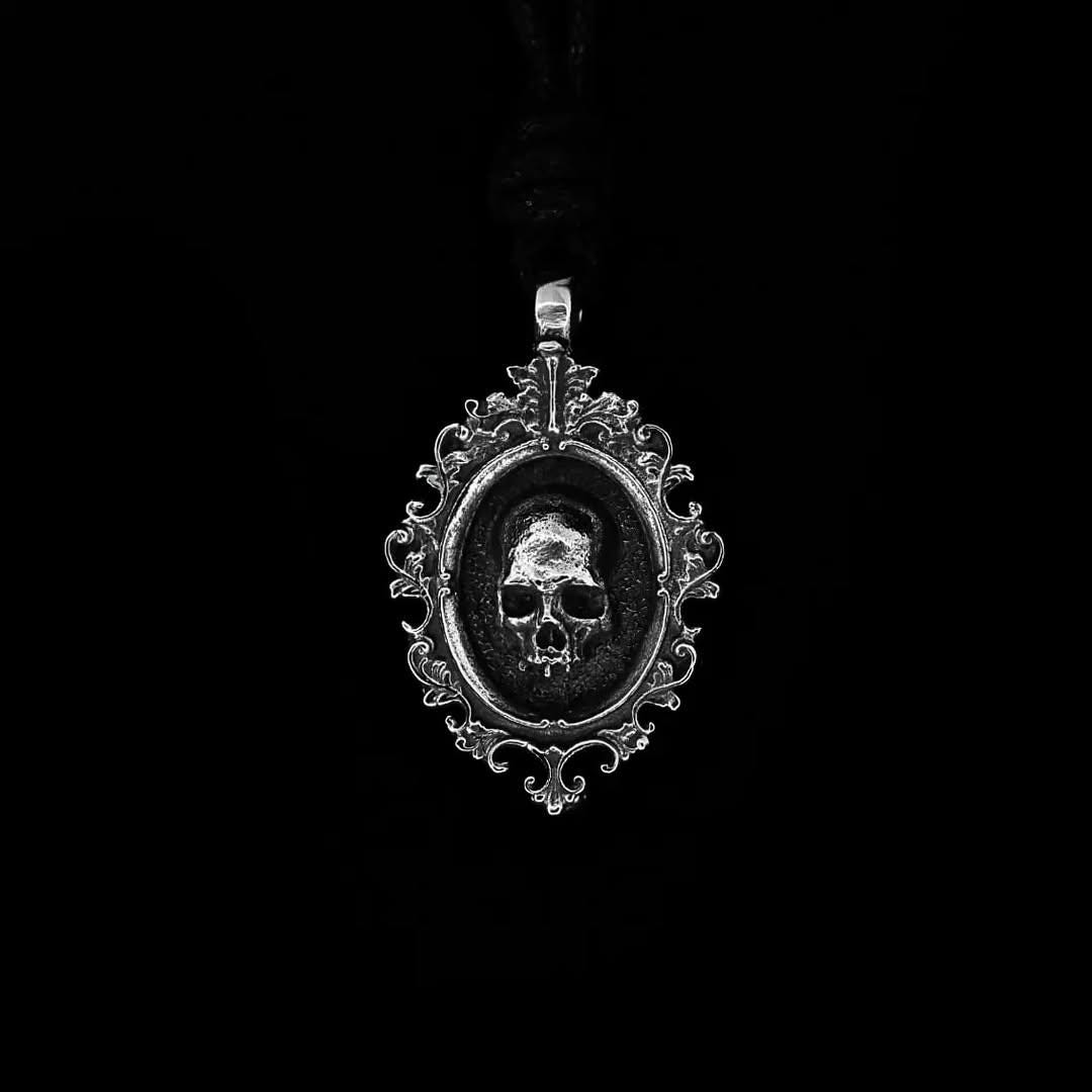 Mirror Jawless Skull Cameo Pendant – Handmade Pewter Gothic Necklace ...