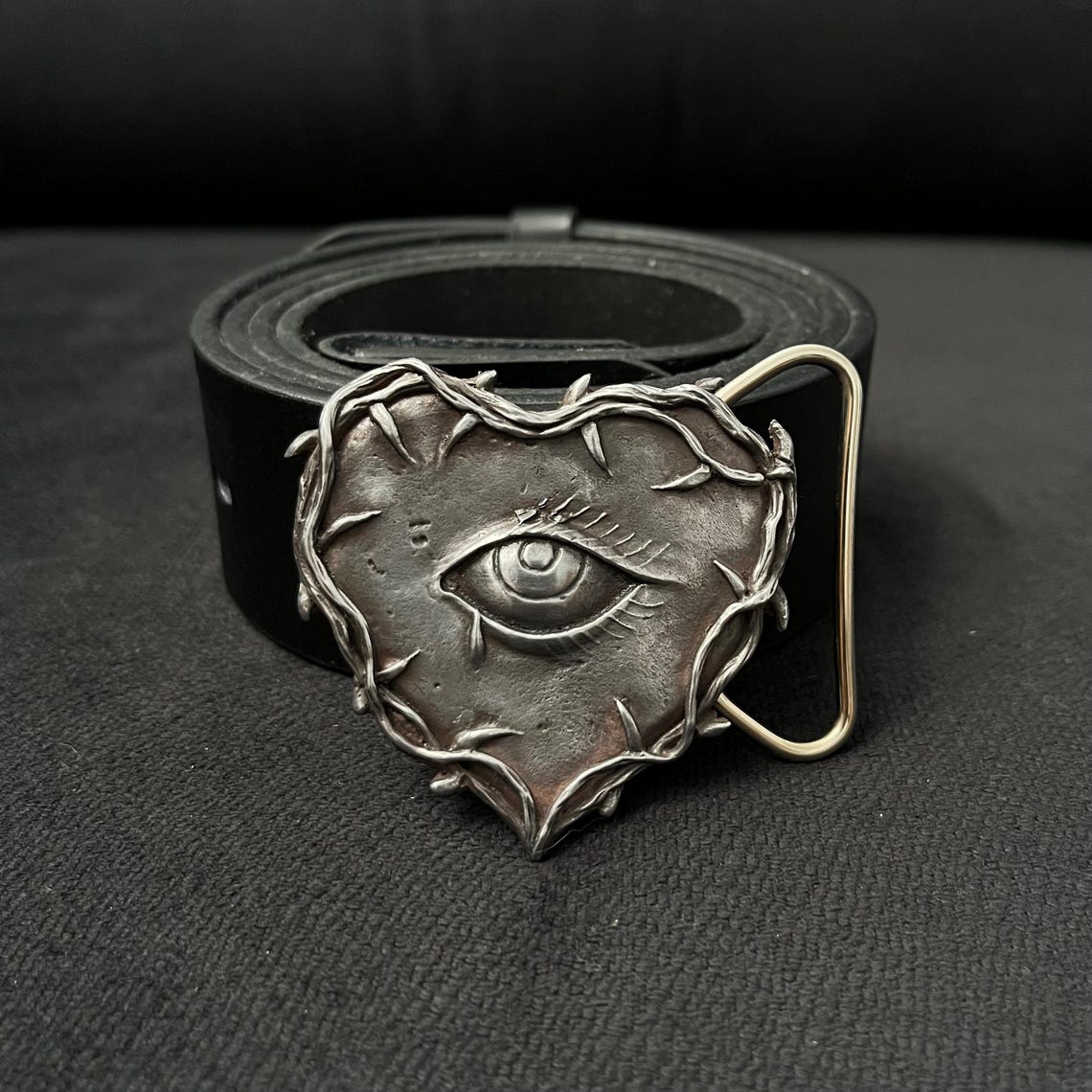 Crying Eye Heart Buckle | Gothic Dark Art Accessory | Pewter Occult ...