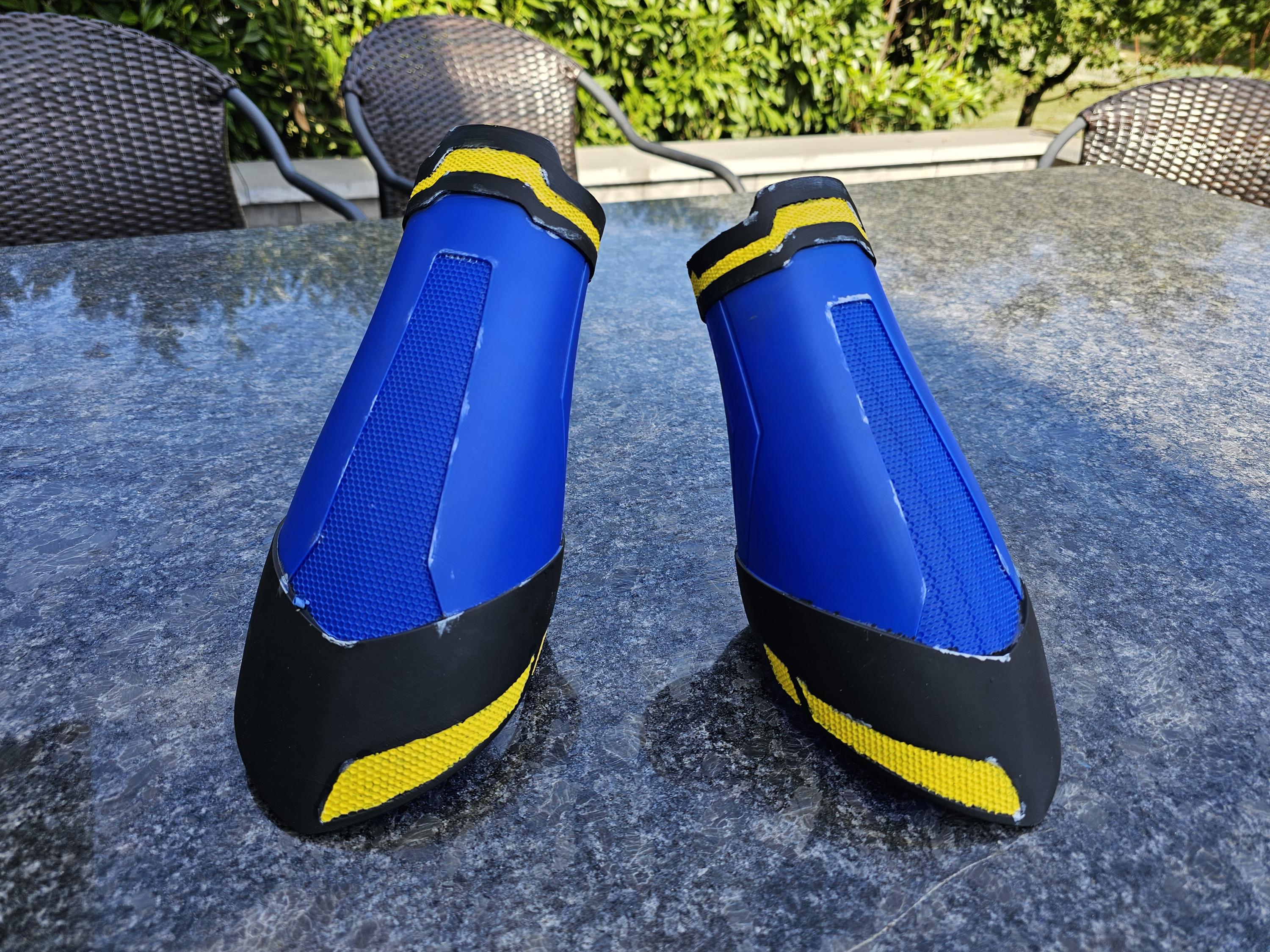 Wolverine Gauntlets - Wolverine & Deadpool (magnetic Closures) - Custom ...