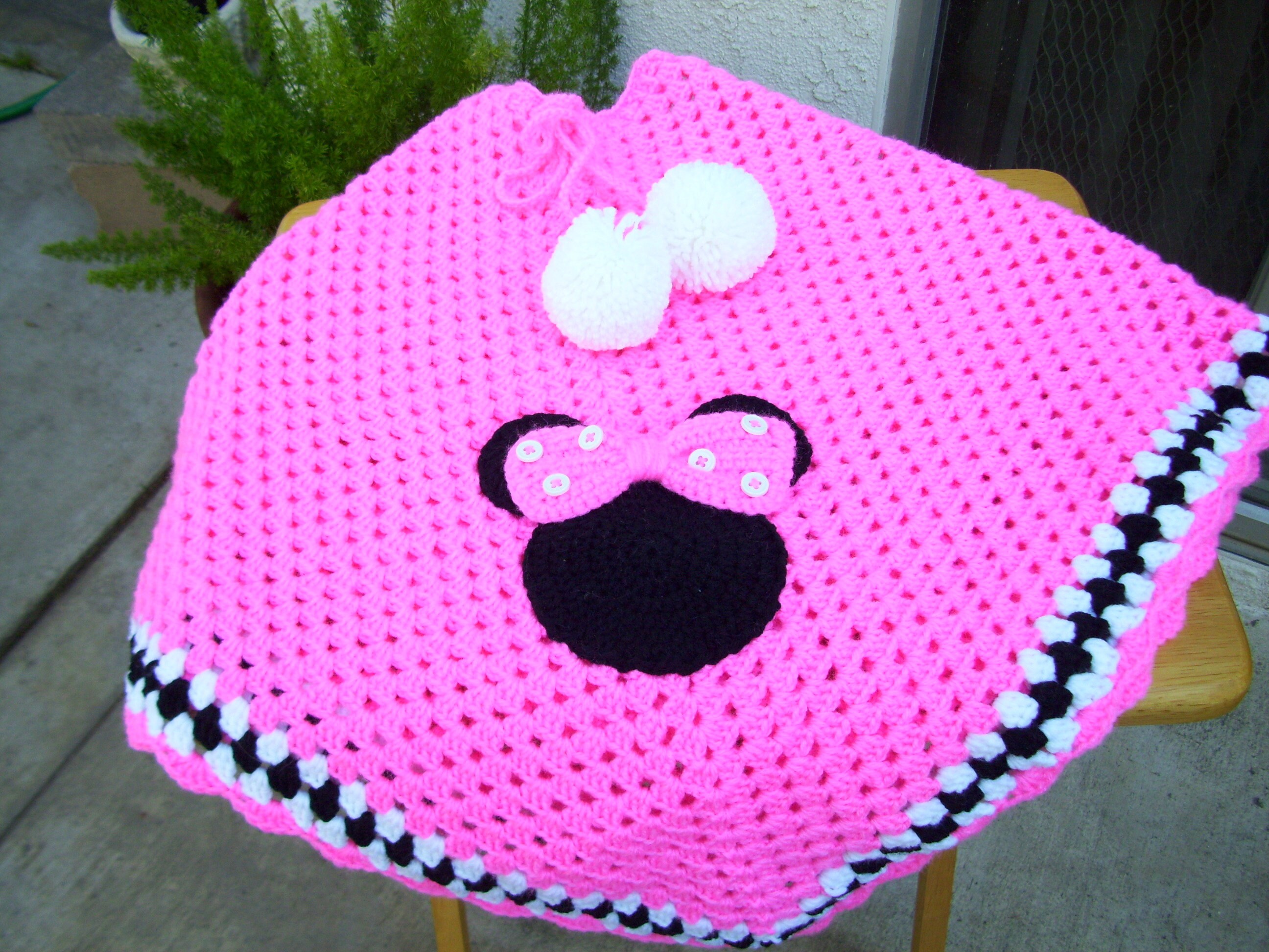 Minnie Mouse Poncho - Etsy