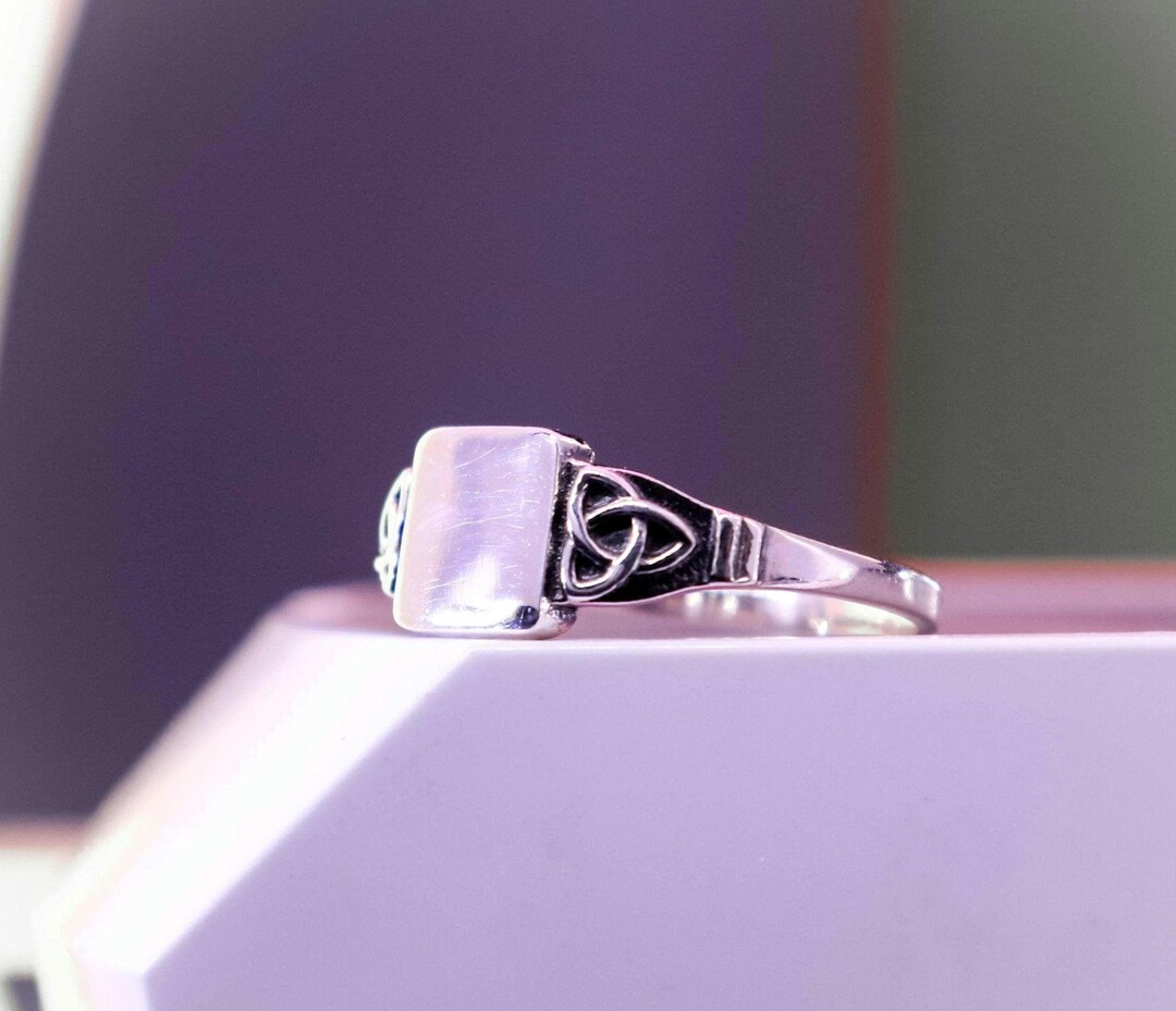 Celtic Signet Ring With Trinity Knot in Sterling Silver – Celtic ...