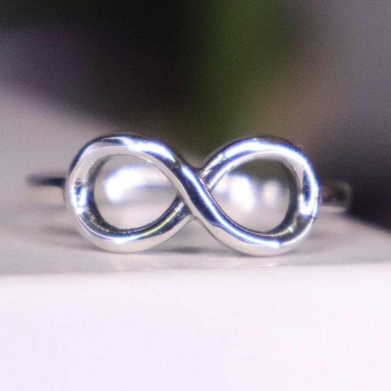 Eternal Love Ring - Etsy