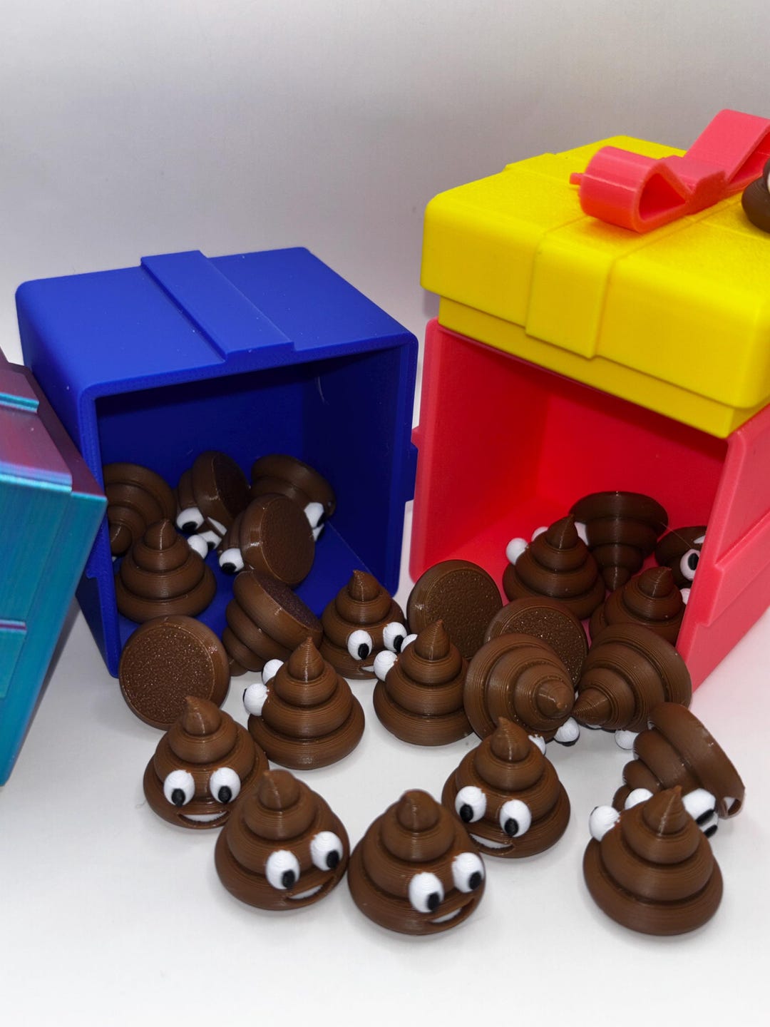 Emoji Poop Gag Gift Box - 3D Printed Gift With Mini Poops - Funny Gift ...