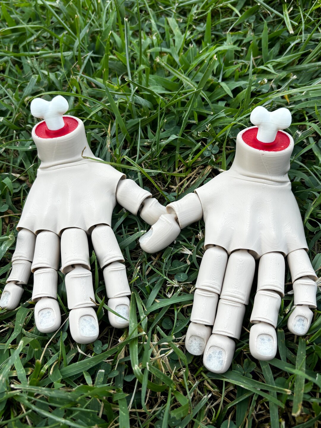 Flexible Articulated Zombie Hand With Bone - Shelf or Desk Decoration ...