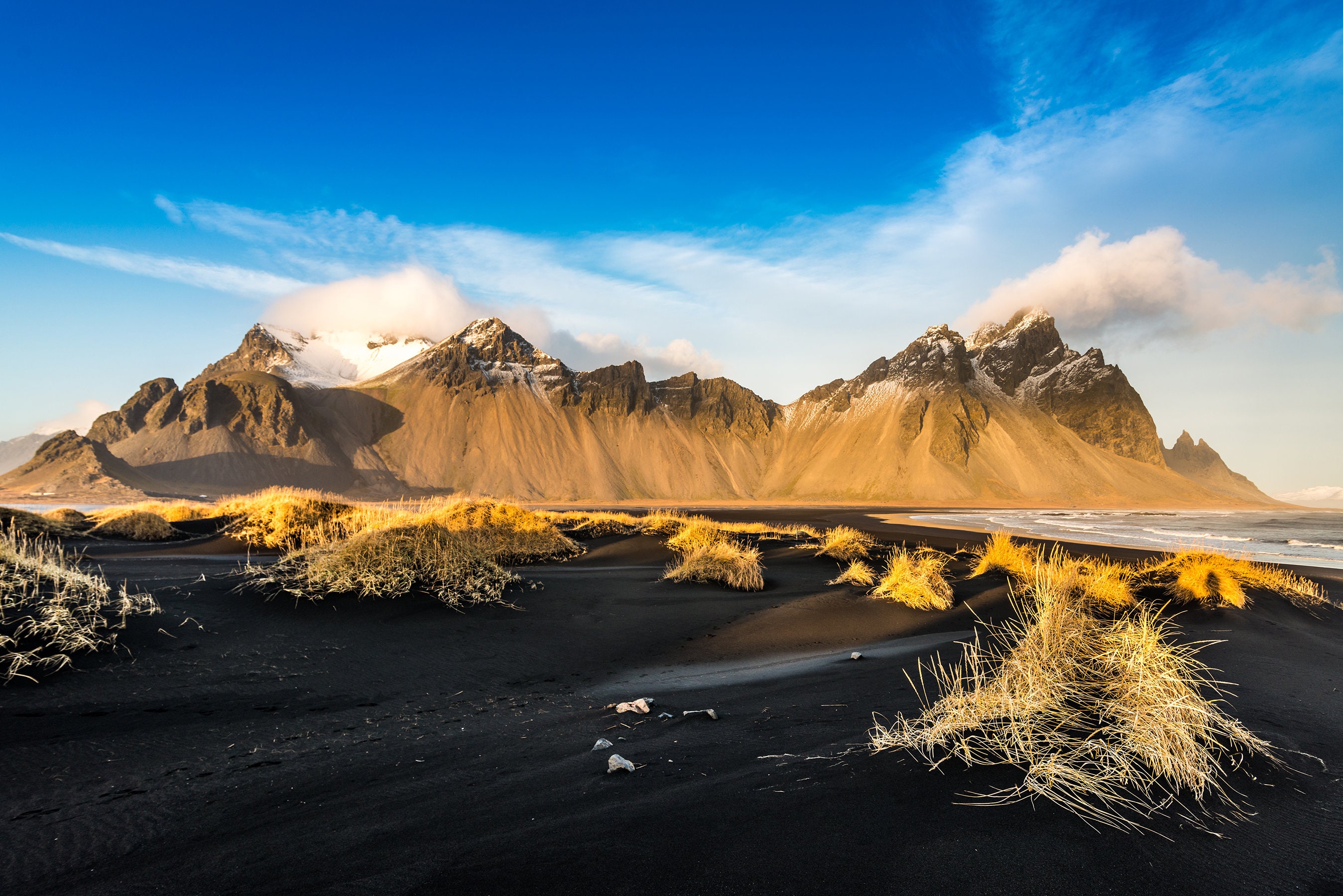 Vestrahorn Mountain Iceland, Vestrahorn, Brunnhorn, Eystrahorn Photo ...