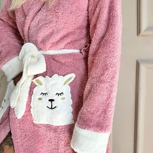 Pink Hooded Plush Robe With Pockets - Women's Soft Fleece Bathrobe ...