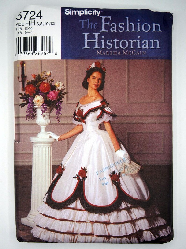 Simplicity 5724, Victorian Ball Gown With Bertha Collar and Crinoline ...