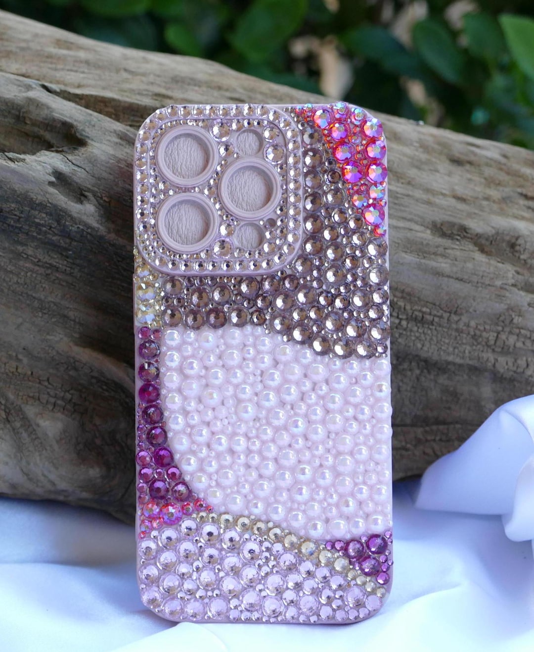 Pretty in Pink! Custom Blinged Out Phone Case Cover. Handmade Bedazzled ...