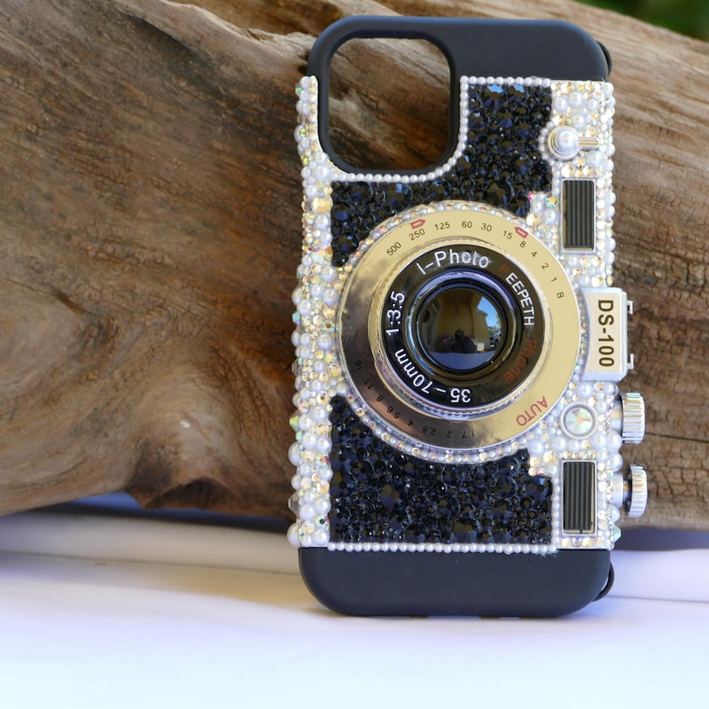 Emily in Paris Phone Case - Etsy