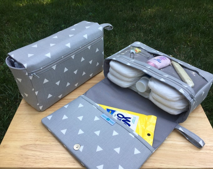 Mini Triangle Diaper Bag Organizer, Gift for New Parents, Grey Diaper ...