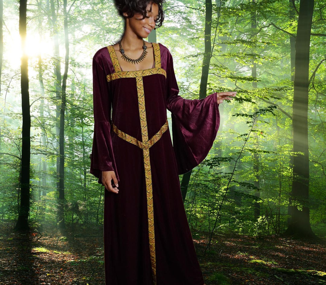 Guinevere Velvet Purple Renaissance Dress, Teachers Halloween Costume ...