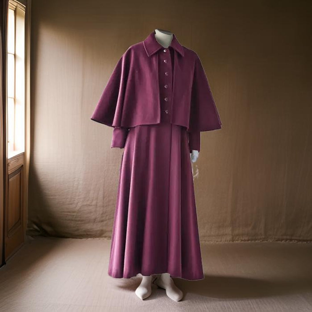 Men's Pink Wool Caped Greatcoat About 1760 Until 1830th Men's Cape Wool ...