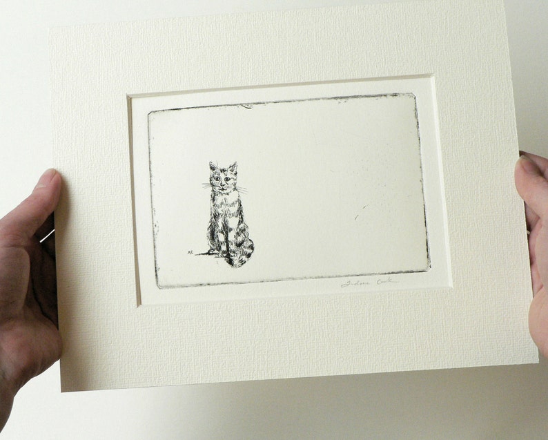 Original Etching of a Sitting Cat | Etsy